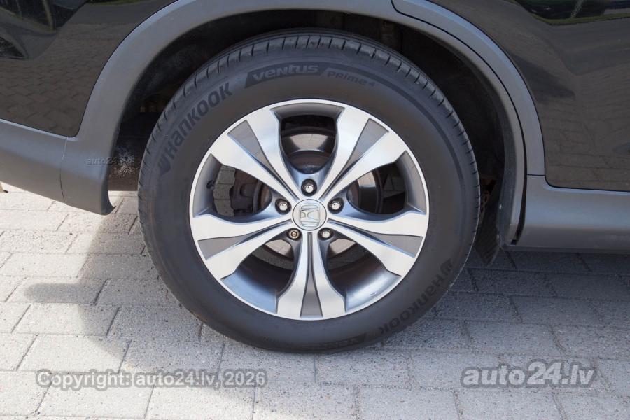Melns Honda CR-V 2013 Tallina, ar dzinēja tilpumu 2.20 L un nobraukumu 128 tūkst. km par 11990 €, foto 16 vietnē AUTOMOTO.COM.LV