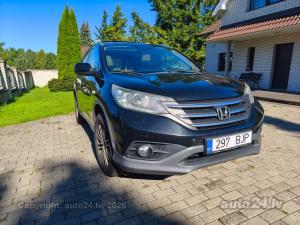Black Honda CR-V 2013 in Tallinn, with an engine capacity of 2.20 L and mileage of 250 thousand km for 8700 €, photo  on AUTOMOTO.COM.LV