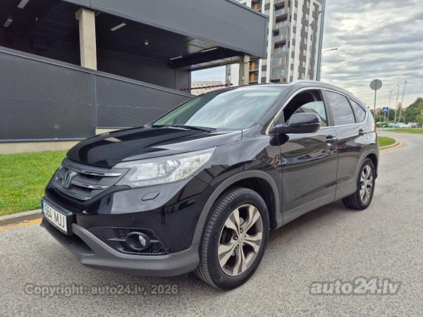 Honda CR-V 2014 Tallina vietnē Melns Honda CR-V 2014 Tallina, ar dzinēja tilpumu 2.00 L un nobraukumu 221 tūkst. km par 10990 €, foto 1 vietnē AUTOMOTO.COM.LV