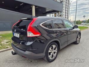 Black Honda CR-V 2014 in Tallinn, with an engine capacity of 2.00 L and mileage of 221 thousand km for 10990 €, photo 9 on AUTOMOTO.COM.LV