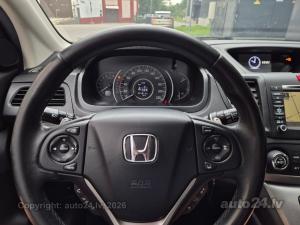 Black Honda CR-V 2014 in Tallinn, with an engine capacity of 2.00 L and mileage of 221 thousand km for 10990 €, photo 13 on AUTOMOTO.COM.LV