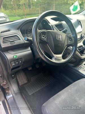Melns Honda CR-V 2014 Tallina, ar dzinēja tilpumu 1.60 L un nobraukumu 215 tūkst. km par 11500 €, foto 12 vietnē AUTOMOTO.COM.LV