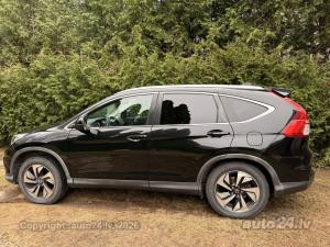 Black Honda CR-V 2015 in Tallinn, with an engine capacity of 1.60 L and mileage of 148 thousand km for 13000 €, photo 6 on AUTOMOTO.COM.LV