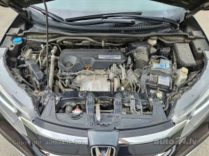 Black Honda CR-V 2015 in Tallinn, with an engine capacity of 1.60 L and mileage of 153 thousand km for 10500 €, photo 8 on AUTOMOTO.COM.LV