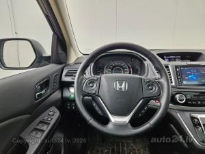 Black Honda CR-V 2015 in Tallinn, with an engine capacity of 1.60 L and mileage of 153 thousand km for 10500 €, photo 14 on AUTOMOTO.COM.LV