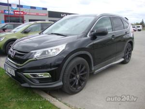 Black Honda CR-V 2016 in Tallinn, with an engine capacity of 2.00 L and mileage of 84 thousand km for 15800 €, photo 3 on AUTOMOTO.COM.LV