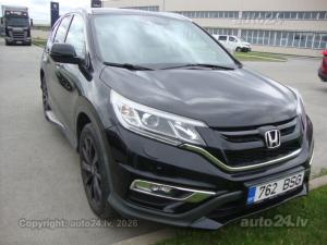 Black Honda CR-V 2016 in Tallinn, with an engine capacity of 2.00 L and mileage of 84 thousand km for 15800 €, photo 5 on AUTOMOTO.COM.LV