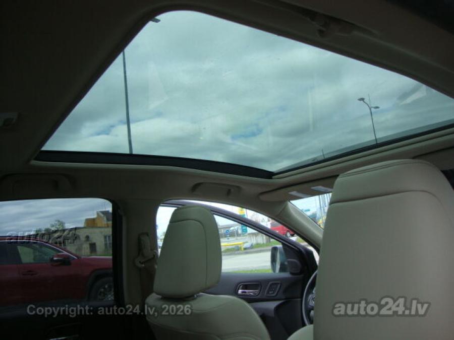 Black Honda CR-V 2016 in Tallinn, with an engine capacity of 2.00 L and mileage of 84 thousand km for 15800 €, photo 11 on AUTOMOTO.COM.LV