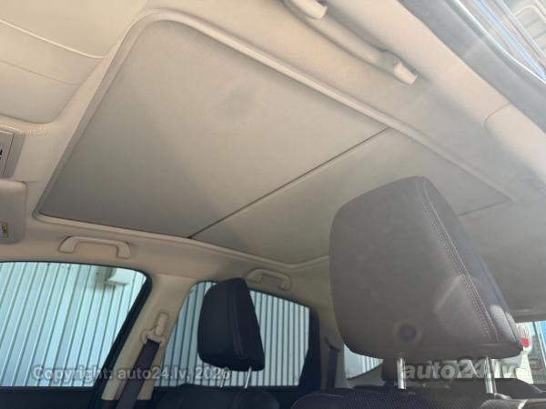 Melns Honda CR-V 2016 Tallina, ar dzinēja tilpumu 2.00 L un nobraukumu 190 tūkst. km par 14990 €, foto 6 vietnē AUTOMOTO.COM.LV