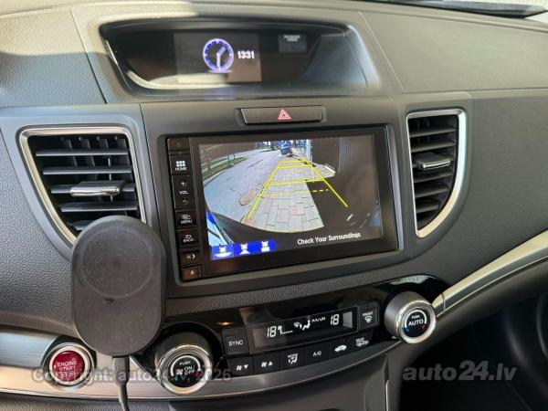 Melns Honda CR-V 2016 Tallina, ar dzinēja tilpumu 2.00 L un nobraukumu 190 tūkst. km par 14990 €, foto 8 vietnē AUTOMOTO.COM.LV