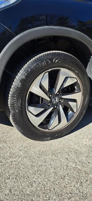 Melns Honda CR-V 2017 Tallina, ar dzinēja tilpumu 1.60 L un nobraukumu 105 tūkst. km par 17500 €, foto 17 vietnē AUTOMOTO.COM.LV