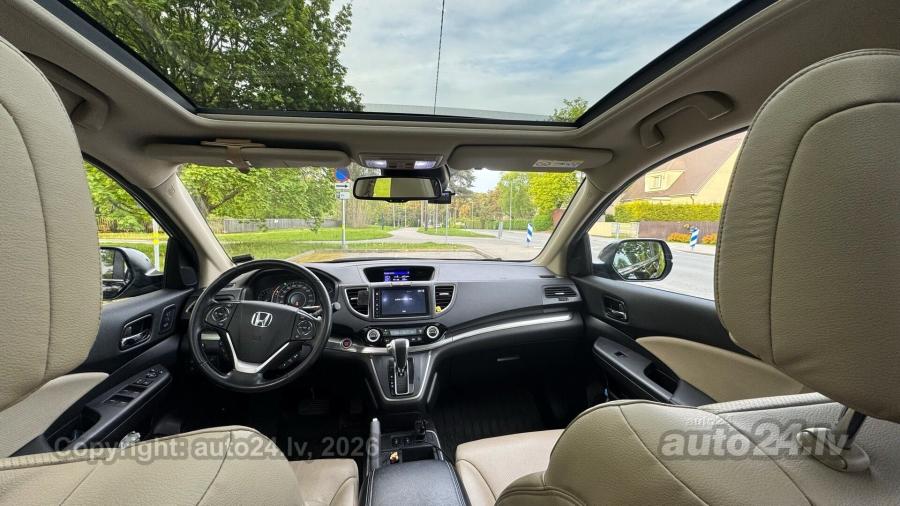 Melns Honda CR-V 2017 Tallina, ar dzinēja tilpumu 2.00 L un nobraukumu 138 tūkst. km par 14000 €, foto 7 vietnē AUTOMOTO.COM.LV