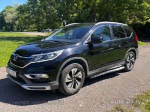 Melns Honda CR-V 2017 Tallina, ar dzinēja tilpumu 2.00 L un nobraukumu 166 tūkst. km par 15800 €, foto  vietnē AUTOMOTO.COM.LV