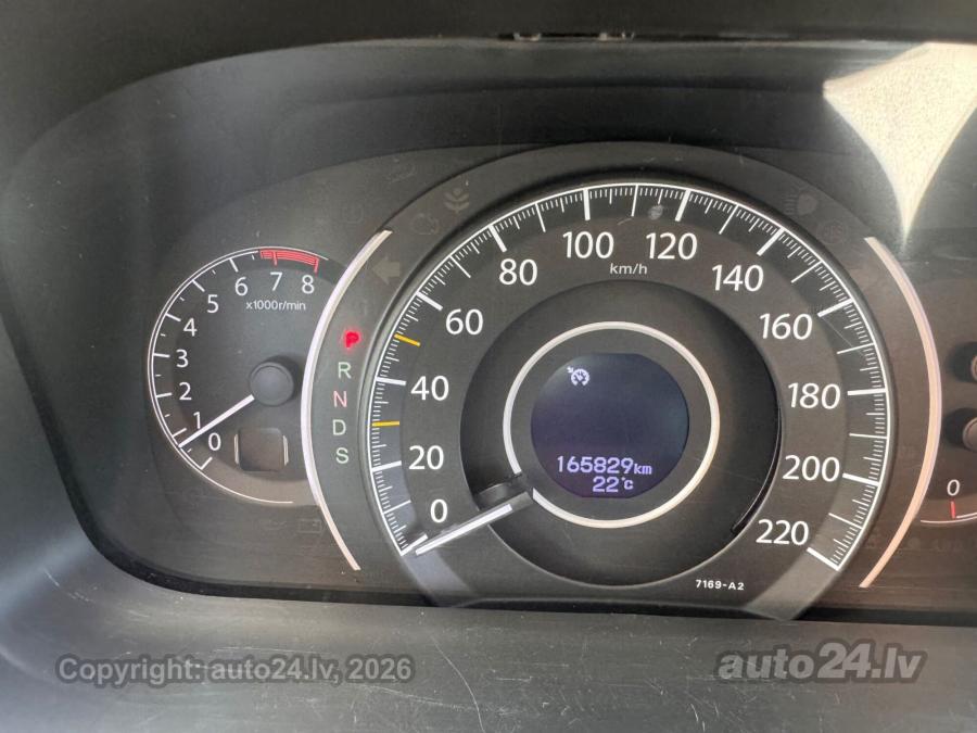 Melns Honda CR-V 2017 Tallina, ar dzinēja tilpumu 2.00 L un nobraukumu 166 tūkst. km par 15800 €, foto 11 vietnē AUTOMOTO.COM.LV