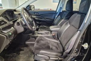Melns Honda CR-V 2017 Tallina, ar dzinēja tilpumu 1.60 L un nobraukumu 162 tūkst. km par 17000 €, foto 7 vietnē AUTOMOTO.COM.LV
