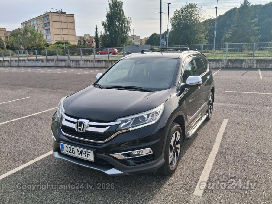 Melns Honda CR-V 2017 Tallina, ar dzinēja tilpumu 1.60 L un nobraukumu 203 tūkst. km par 16900 €, foto 1 vietnē AUTOMOTO.COM.LV