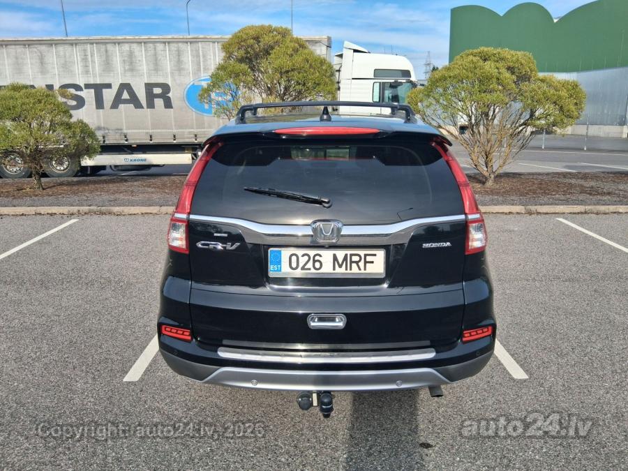 Melns Honda CR-V 2017 Tallina, ar dzinēja tilpumu 1.60 L un nobraukumu 203 tūkst. km par 16900 €, foto 7 vietnē AUTOMOTO.COM.LV