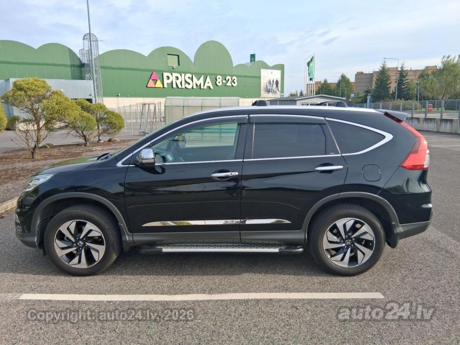 Melns Honda CR-V 2017 Tallina, ar dzinēja tilpumu 1.60 L un nobraukumu 203 tūkst. km par 16900 €, foto 9 vietnē AUTOMOTO.COM.LV