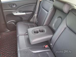 Melns Honda CR-V 2017 Tallina, ar dzinēja tilpumu 1.60 L un nobraukumu 203 tūkst. km par 16900 €, foto 26 vietnē AUTOMOTO.COM.LV