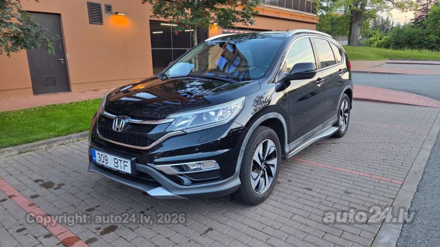 Melns Honda CR-V 2017 Tallina, ar dzinēja tilpumu 2.00 L un nobraukumu 218 tūkst. km par 13900 €, foto 1 vietnē AUTOMOTO.COM.LV