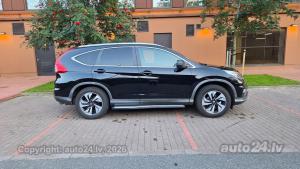 Melns Honda CR-V 2017 Tallina, ar dzinēja tilpumu 2.00 L un nobraukumu 218 tūkst. km par 13900 €, foto 9 vietnē AUTOMOTO.COM.LV