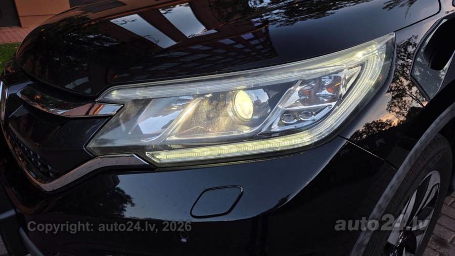 Melns Honda CR-V 2017 Tallina, ar dzinēja tilpumu 2.00 L un nobraukumu 218 tūkst. km par 13900 €, foto 24 vietnē AUTOMOTO.COM.LV