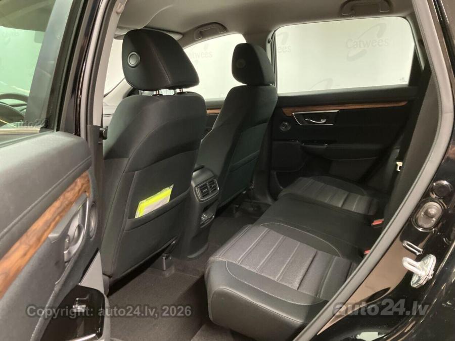 Melns Honda CR-V 2020 Tallina, ar dzinēja tilpumu 2.00 L un nobraukumu 120 tūkst. km par 23500 €, foto 12 vietnē AUTOMOTO.COM.LV