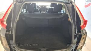 Black Honda CR-V 2021 in Tartu, with an engine capacity of 2.00 L and mileage of 94 thousand km for 24900 €, photo 16 on AUTOMOTO.COM.LV