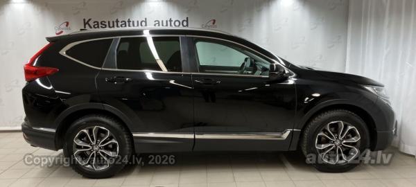 Black Honda CR-V 2022 in Tallinn, with an engine capacity of 2.00 L and mileage of 93 thousand km for 29800 €, photo 5 on AUTOMOTO.COM.LV