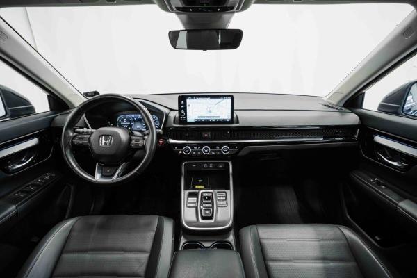 Black Honda CR-V 2024 in Tallinn, with an engine capacity of 2.00 L and mileage of 72 thousand km for 36900 €, photo 9 on AUTOMOTO.COM.LV