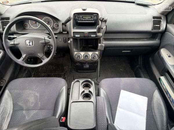 Zils Honda CR-V 2002 Viļņa, ar dzinēja tilpumu 2.00 L un nobraukumu 243 tūkst. km par 2999 €, foto 5 vietnē AUTOMOTO.COM.LV