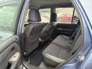 Blue Honda CR-V 2002 in Vilnius, with an engine capacity of 2.00 L and mileage of 243 thousand km for 2999 €, photo 15 on AUTOMOTO.COM.LV