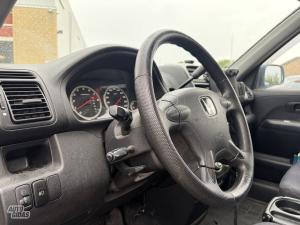 Blue Honda CR-V 2002 in Vilnius, with an engine capacity of 2.00 L and mileage of 243 thousand km for 2999 €, photo 16 on AUTOMOTO.COM.LV