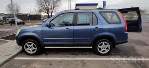 Blue Honda CR-V 2003 in Ludza, with an engine capacity of 2.00 L and mileage of 350 thousand km for 8900 €, photo 1 on AUTOMOTO.COM.LV