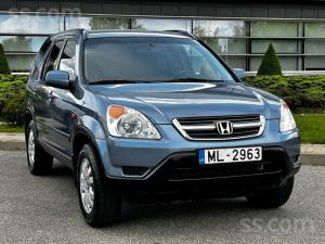 Zils Honda CR-V 2003 Rīga, ar dzinēja tilpumu 2.00 L un nobraukumu 0 tūkst. km par 6700 €, foto 7 vietnē AUTOMOTO.COM.LV