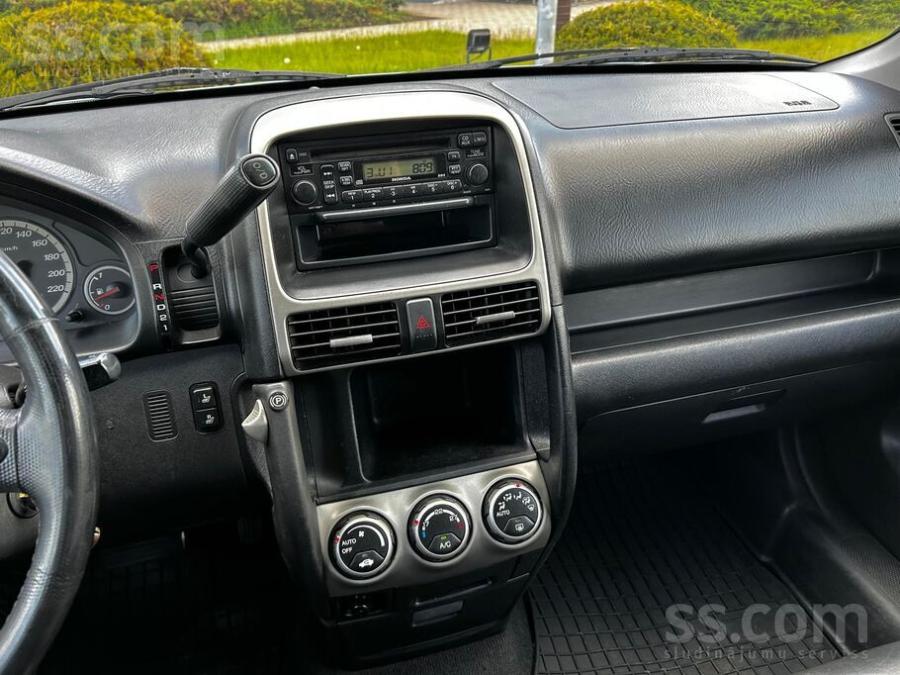 Zils Honda CR-V 2003 Rīga, ar dzinēja tilpumu 2.00 L un nobraukumu 0 tūkst. km par 6700 €, foto 20 vietnē AUTOMOTO.COM.LV