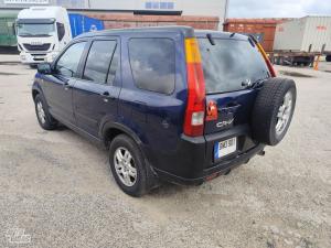 Blue Honda CR-V 2003 in Klaipeda, with an engine capacity of 2.40 L and mileage of 187 thousand km for 800 €, photo 4 on AUTOMOTO.COM.LV