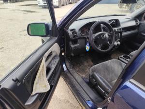 Blue Honda CR-V 2003 in Klaipeda, with an engine capacity of 2.40 L and mileage of 187 thousand km for 800 €, photo 13 on AUTOMOTO.COM.LV