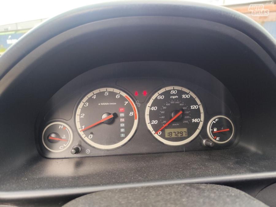 Blue Honda CR-V 2003 in Klaipeda, with an engine capacity of 2.40 L and mileage of 187 thousand km for 800 €, photo 17 on AUTOMOTO.COM.LV