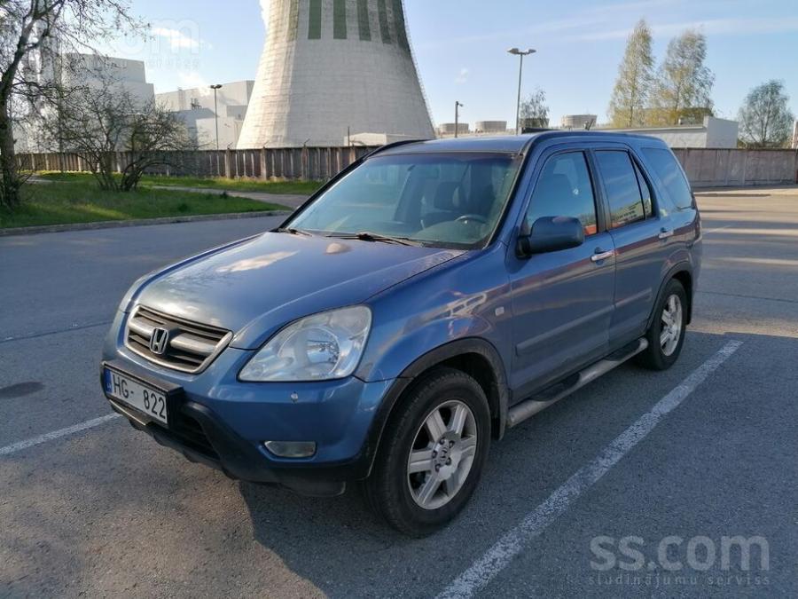 Zils Honda CR-V 2004 Rīga, ar dzinēja tilpumu 2.00 L un nobraukumu 326 tūkst. km par 2000 €, foto 2 vietnē AUTOMOTO.COM.LV