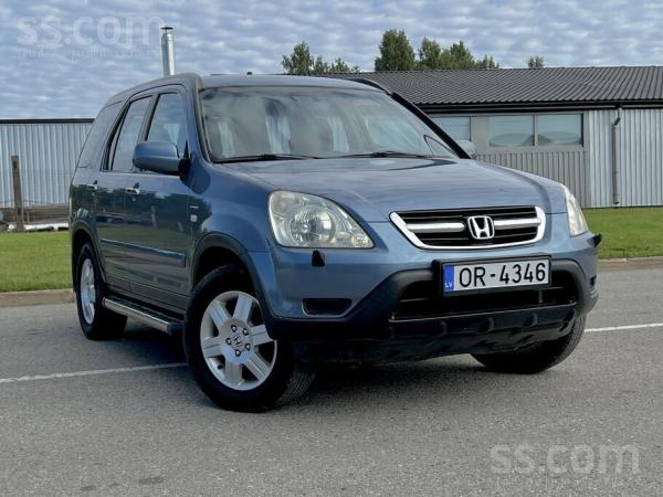 Zils Honda CR-V 2005 Cēsis, ar dzinēja tilpumu 2.00 L un nobraukumu 198 tūkst. km par 2750 €, foto 4 vietnē AUTOMOTO.COM.LV