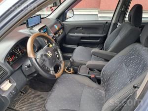 Blue Honda CR-V 2006 in Jekabpils, with an engine capacity of 2.00 L and mileage of 392 thousand km for 3000 €, photo 8 on AUTOMOTO.COM.LV