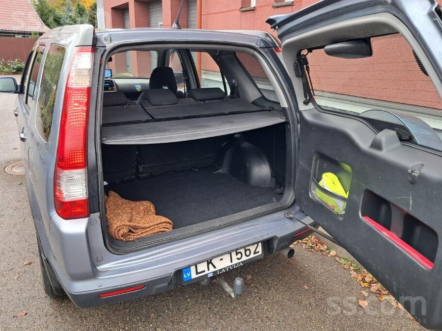 Blue Honda CR-V 2006 in Jekabpils, with an engine capacity of 2.00 L and mileage of 392 thousand km for 3000 €, photo 10 on AUTOMOTO.COM.LV