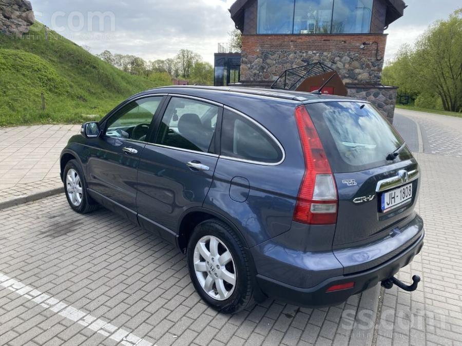 Blue Honda CR-V 2007 in Rezekne, with an engine capacity of 2.20 L and mileage of 0 thousand km for 4250 €, photo 7 on AUTOMOTO.COM.LV