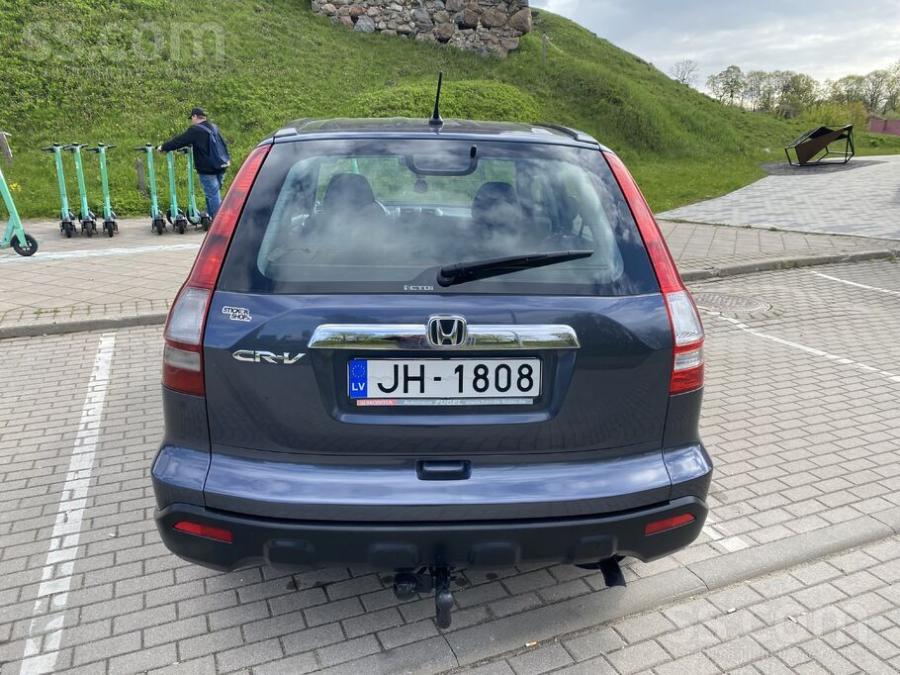 Blue Honda CR-V 2007 in Rezekne, with an engine capacity of 2.20 L and mileage of 0 thousand km for 4250 €, photo 8 on AUTOMOTO.COM.LV