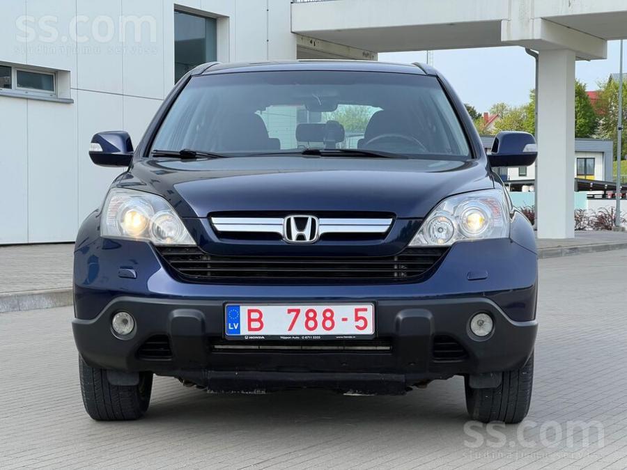Zils Honda CR-V 2007 Rēzekne, ar dzinēja tilpumu 2.00 L un nobraukumu 0 tūkst. km par 9000 €, foto 1 vietnē AUTOMOTO.COM.LV