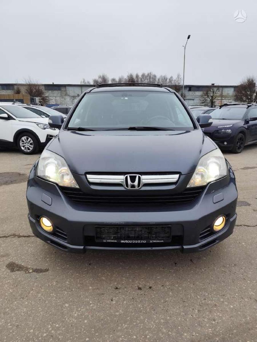 Blue Honda CR-V 2007 in Marijampole, with an engine capacity of 2.00 L and mileage of 233 thousand km for 4600 €, photo 2 on AUTOMOTO.COM.LV