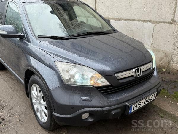 Blue Honda CR-V 2007 in Riga, with an engine capacity of 2.20 L and mileage of 0 thousand km for 3700 €, photo 3 on AUTOMOTO.COM.LV