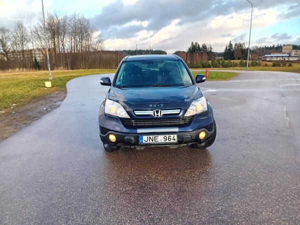 Blue Honda CR-V 2007 in Ignalina, with an engine capacity of 2.20 L and mileage of 239 thousand km for 3850 €, photo 4 on AUTOMOTO.COM.LV