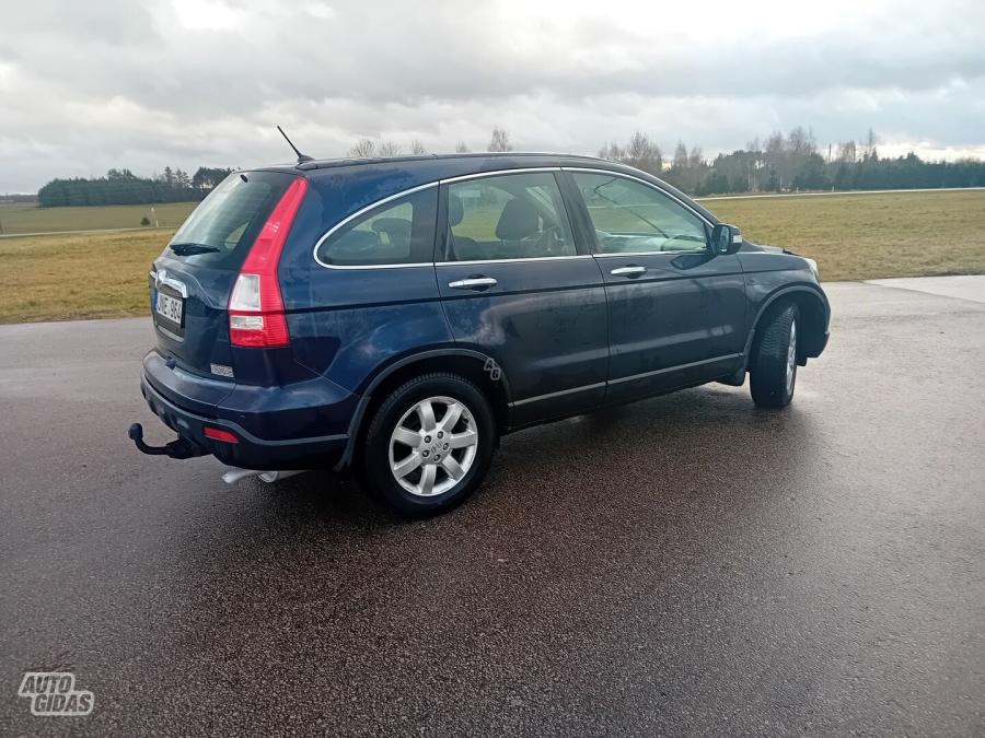 Blue Honda CR-V 2007 in Ignalina, with an engine capacity of 2.20 L and mileage of 239 thousand km for 3850 €, photo 6 on AUTOMOTO.COM.LV